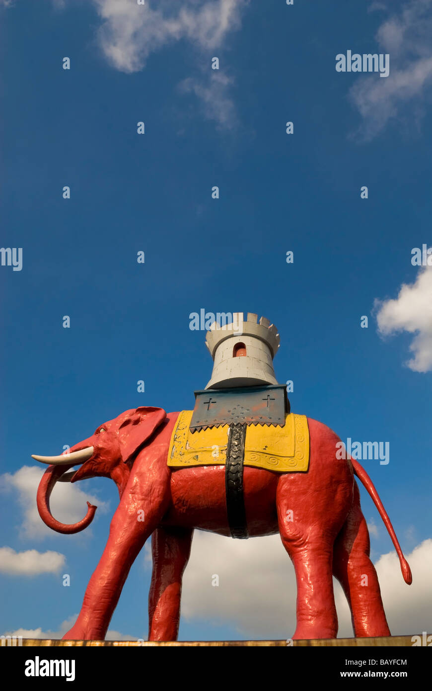 The Elephant at Elephant and Castle, London, SE1 Stock Photo - Alamy