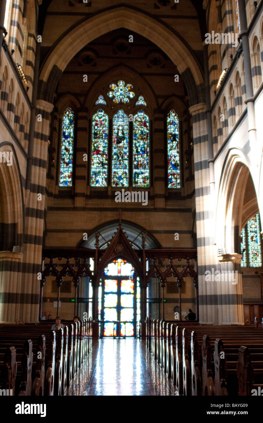 Interior of the old st pauls cathedral hi-res stock photography and ...