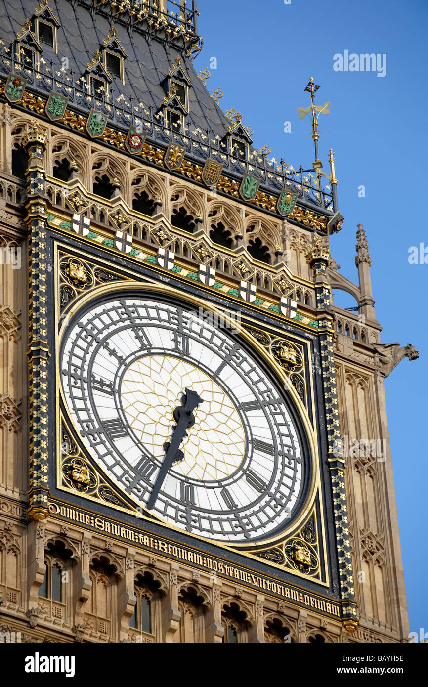 close up of the clock face of Big Ben Stock Photo - Alamy