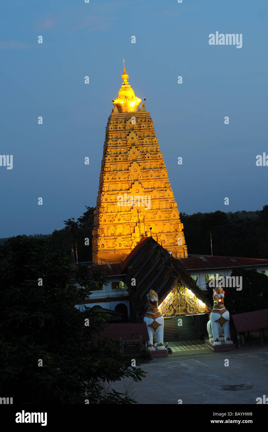 Luang Phaw Uttama High Resolution Stock Photography and Images - Alamy