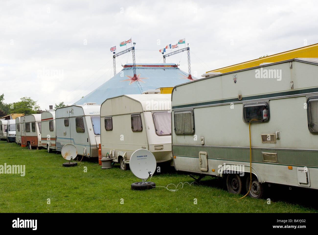 Circus caravans hi-res stock photography and images - Alamy