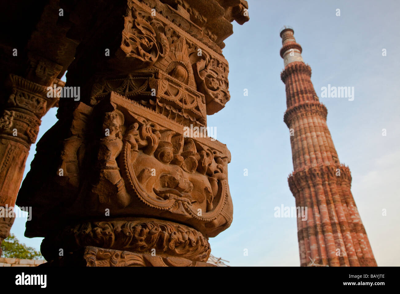 Qutub minar hindu architecture hi-res stock photography and images - Alamy