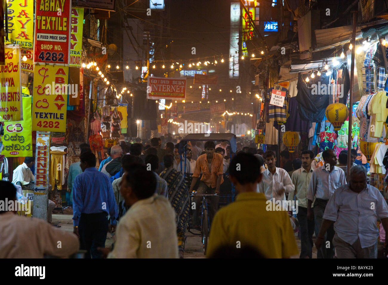 Main Bazaar in Paharganj in Delhi India Stock Photo - Alamy