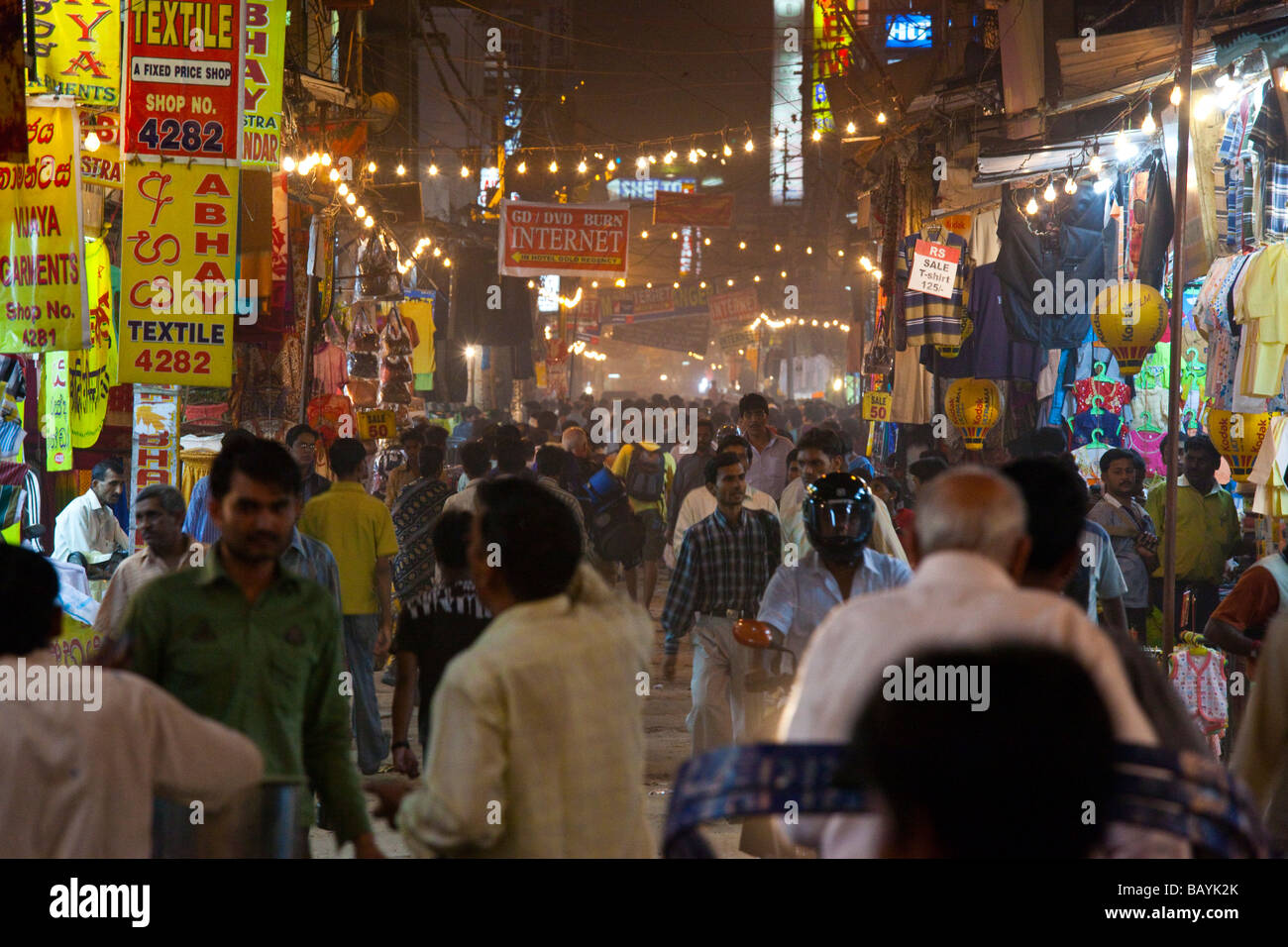 Main Bazaar in Paharganj in Delhi India Stock Photo - Alamy