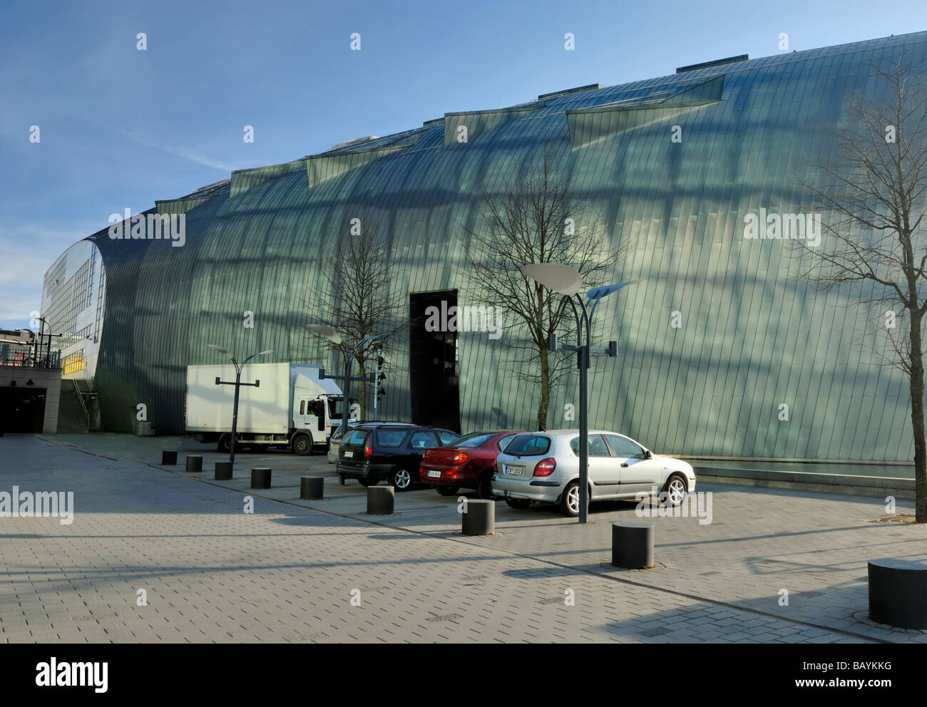 The window reflections of the main building of Helsingin Sanomat create ...