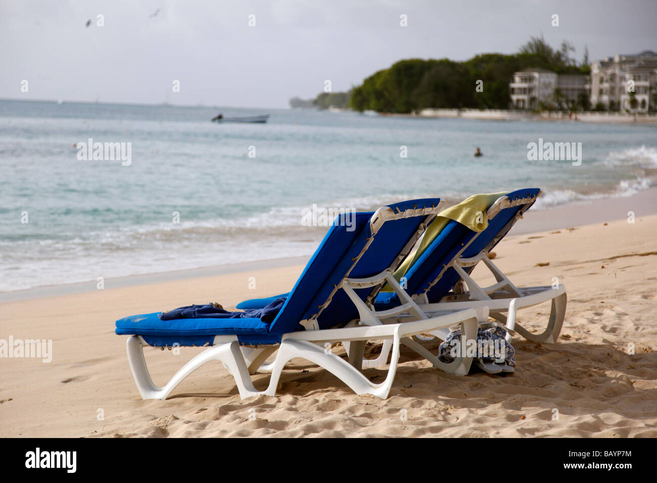 St james beach barbados hi-res stock photography and images - Alamy