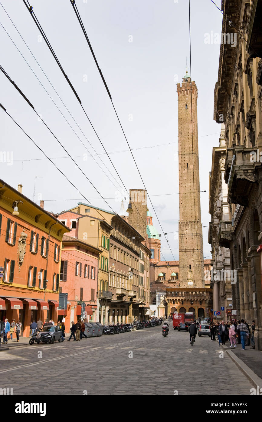 Asinelli Tower from Via Rizzoli Bologna Italy Stock Photo - Alamy