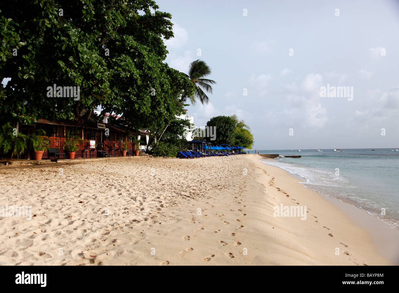St james beach barbados hi-res stock photography and images - Alamy