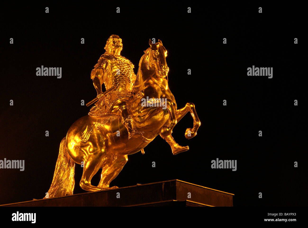 Dresden Goldener Reiter Nacht Dresden Golden Knight night 03 Stock ...