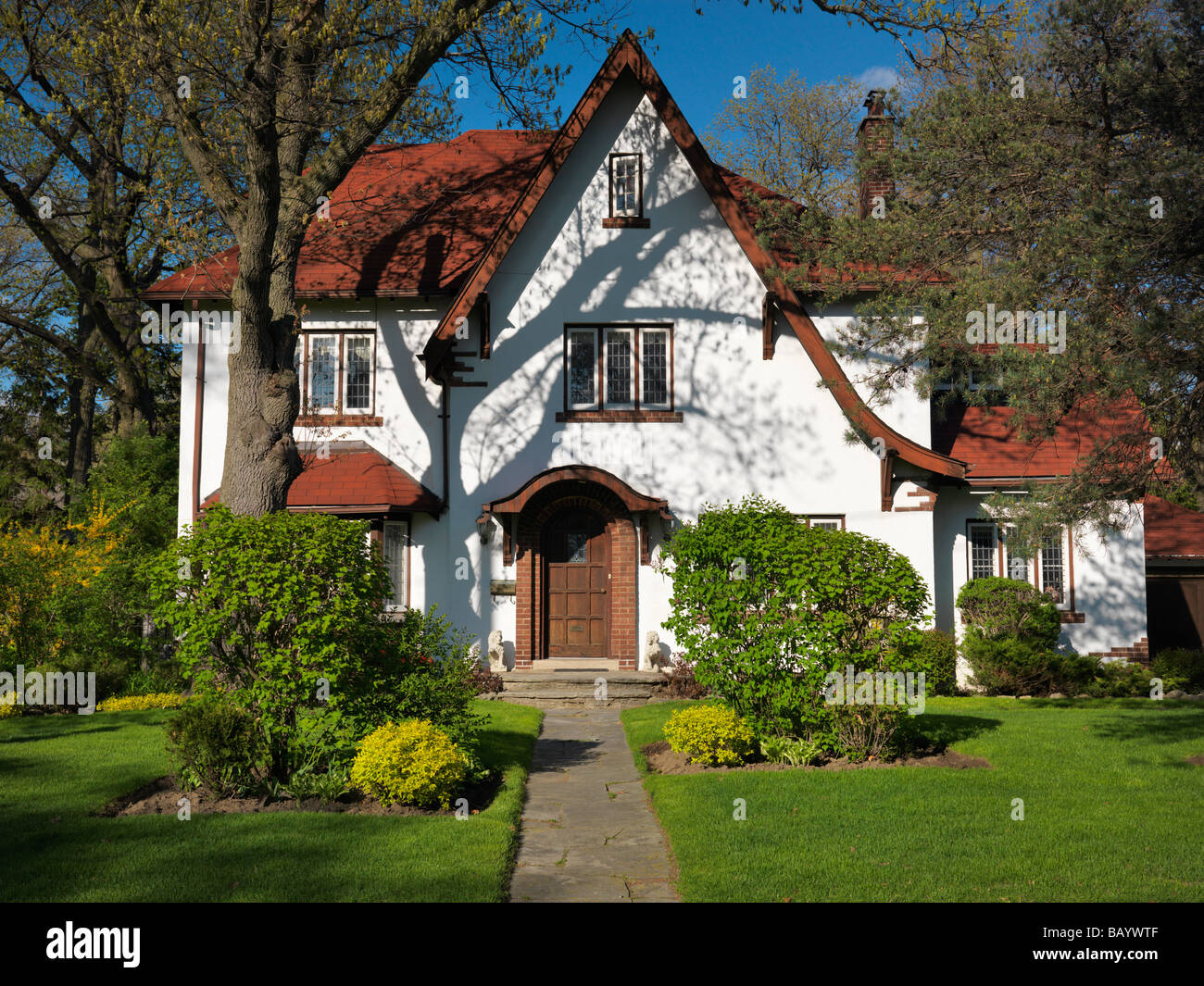 Beautiful family house Stock Photo - Alamy