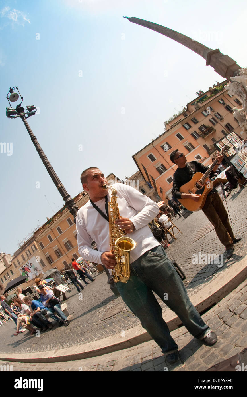 Piazza navona street artists rome hi-res stock photography and images ...