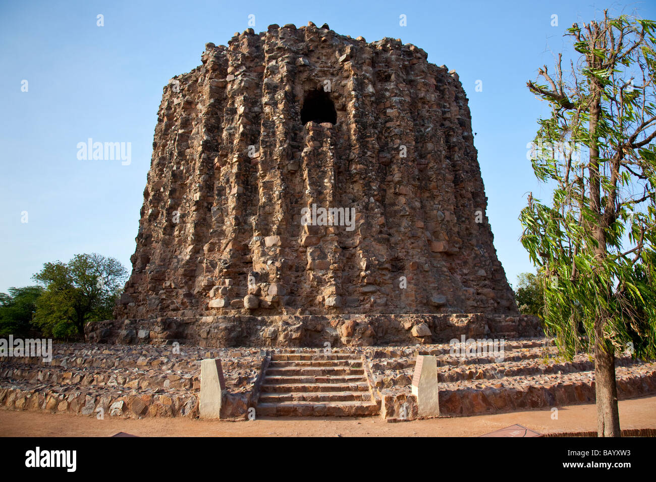 Unfinished Alai Minar tower at the Qutb Minar in Delhi India Stock ...