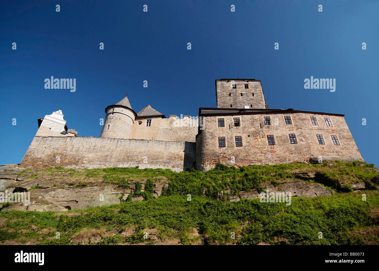 Medieval gothic architecture hi-res stock photography and images - Alamy