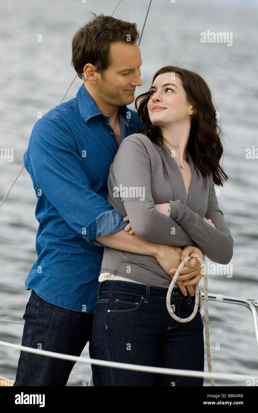 Anne Hathaway Passengers