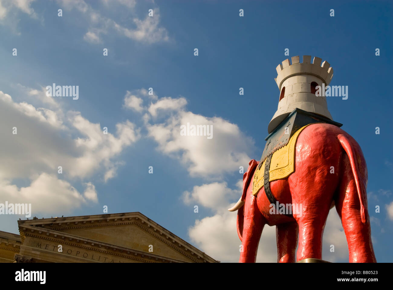 The Elephant at Elephant and Castle, London, SE1 Stock Photo - Alamy