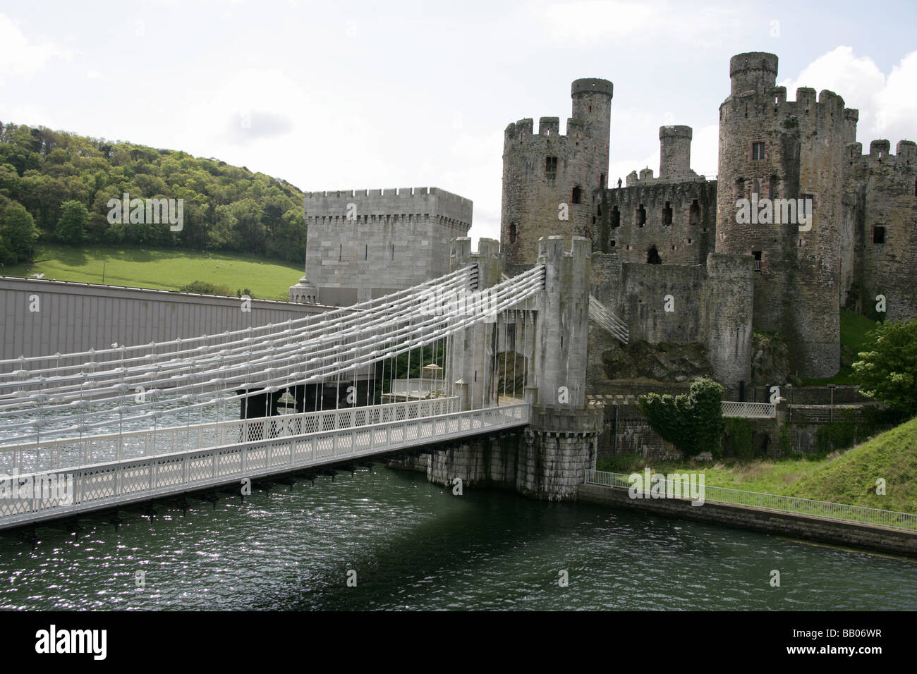 Conwy railway bridge hi-res stock photography and images - Alamy