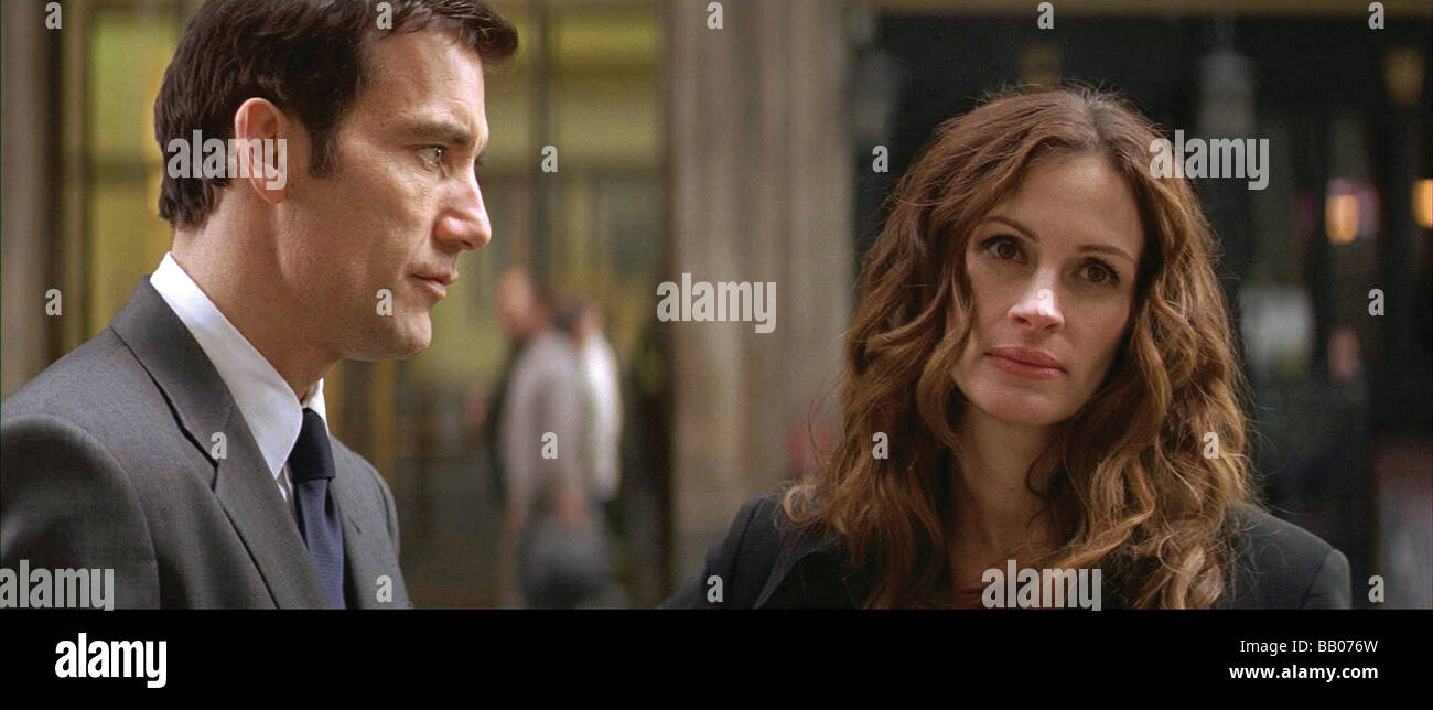 Duplicity hi-res stock photography and images - Alamy