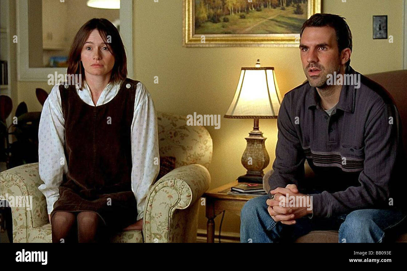 Lars and the real girl Year : 2008 Director :Craig Gillespie Emily ...