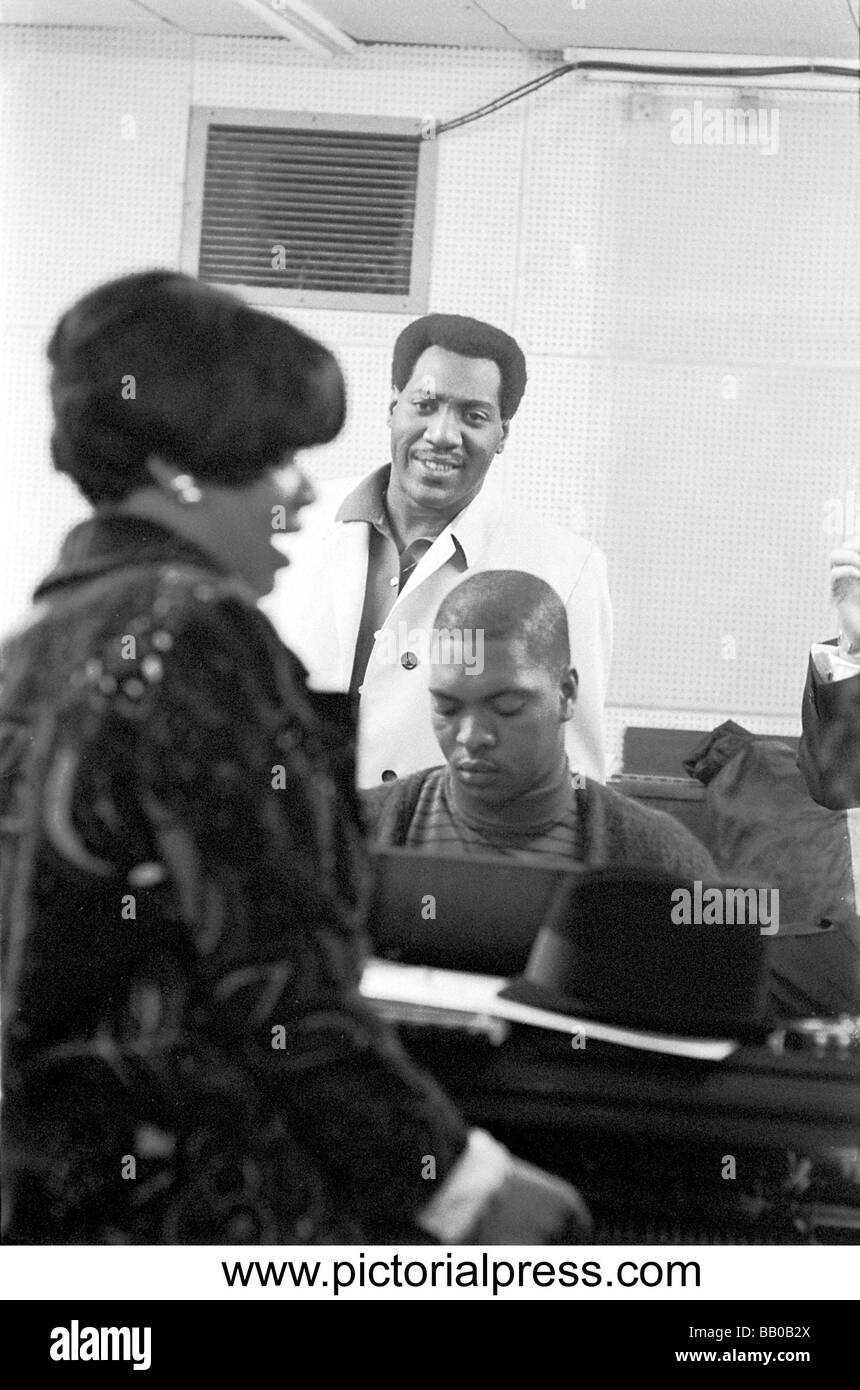 Recording studio 1960s Black and White Stock Photos & Images - Alamy