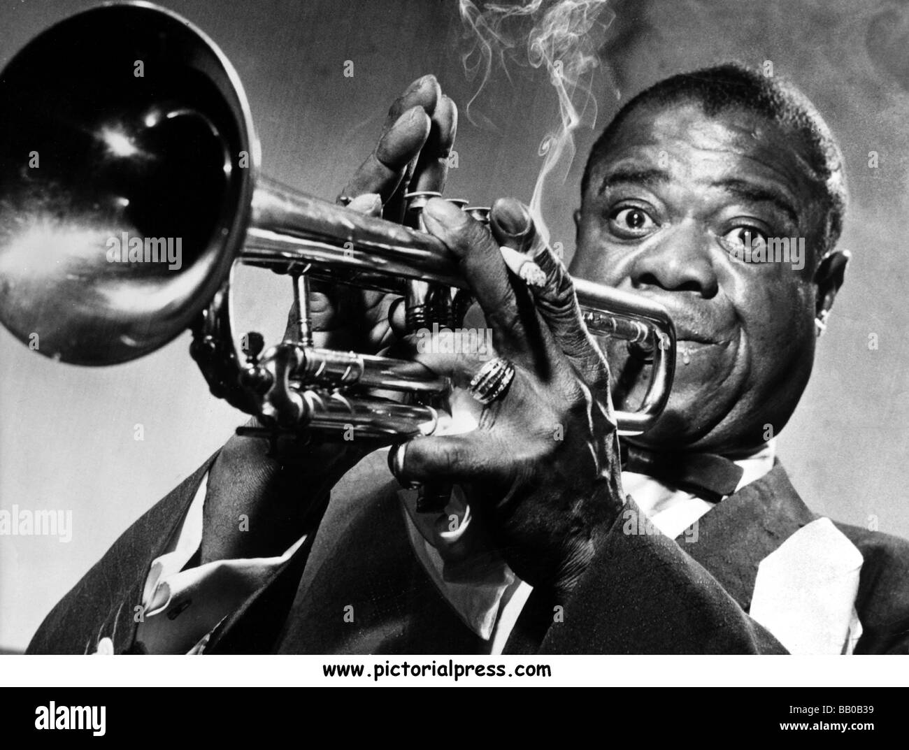 LOUIS ARMSTRONG - US jazz musician Stock Photo - Alamy