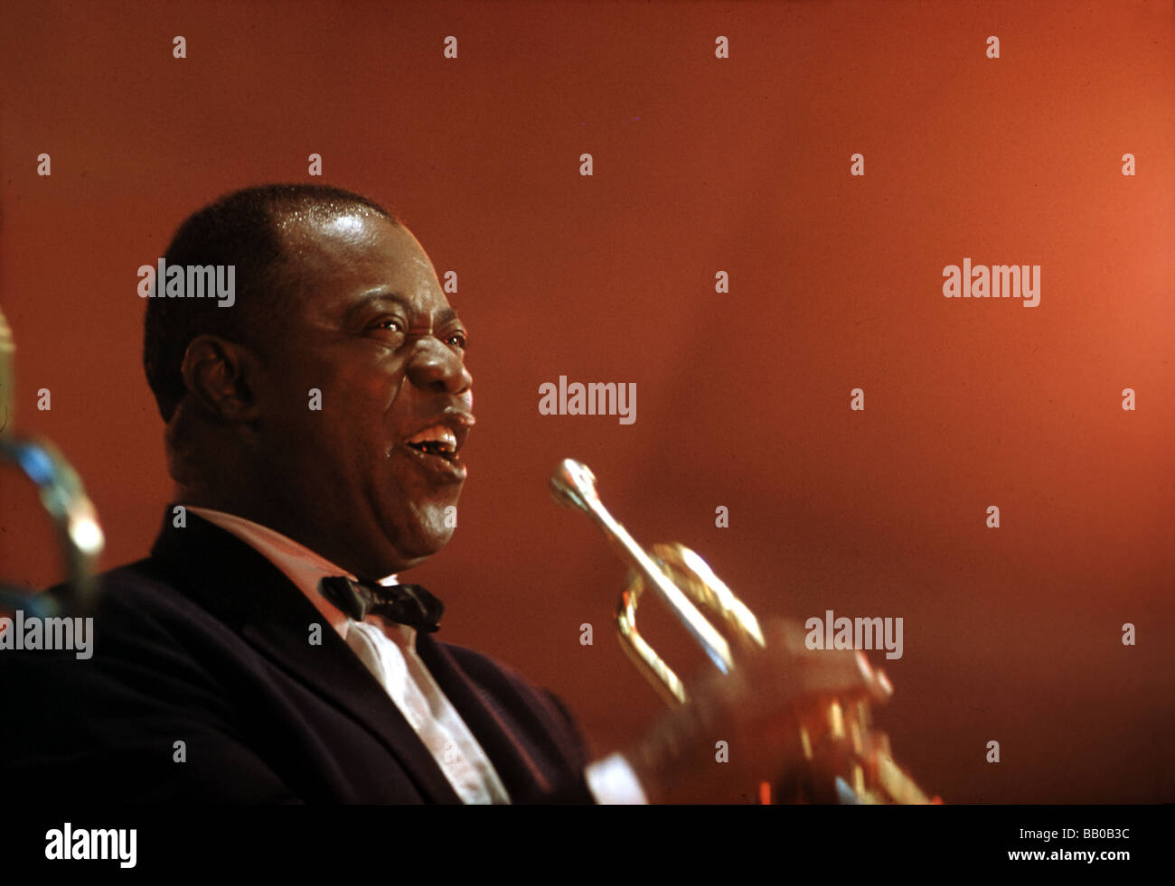 LOUIS ARMSTRONG - US Jazz musician Stock Photo - Alamy