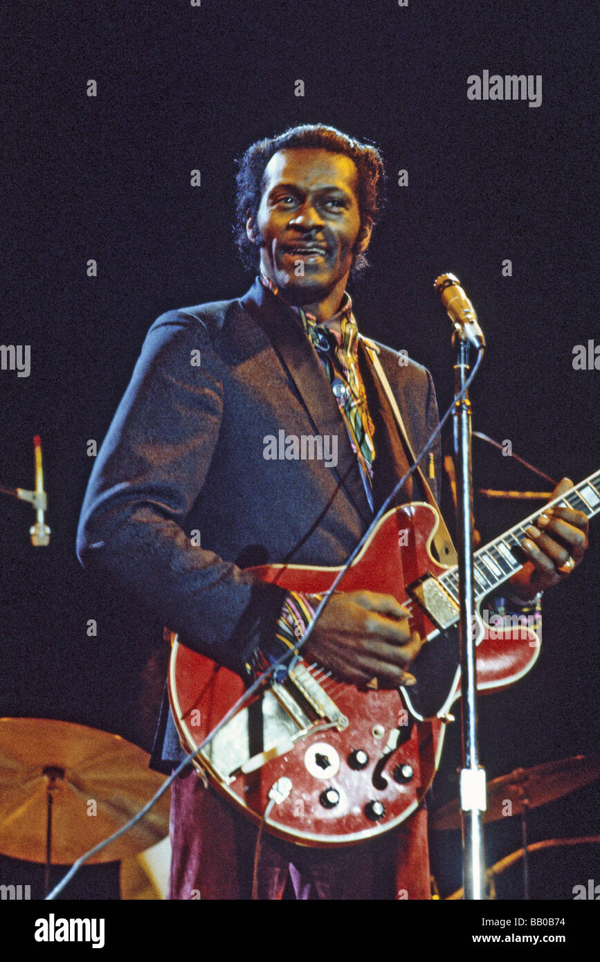 Chuck berry us rock musician hi-res stock photography and images - Alamy