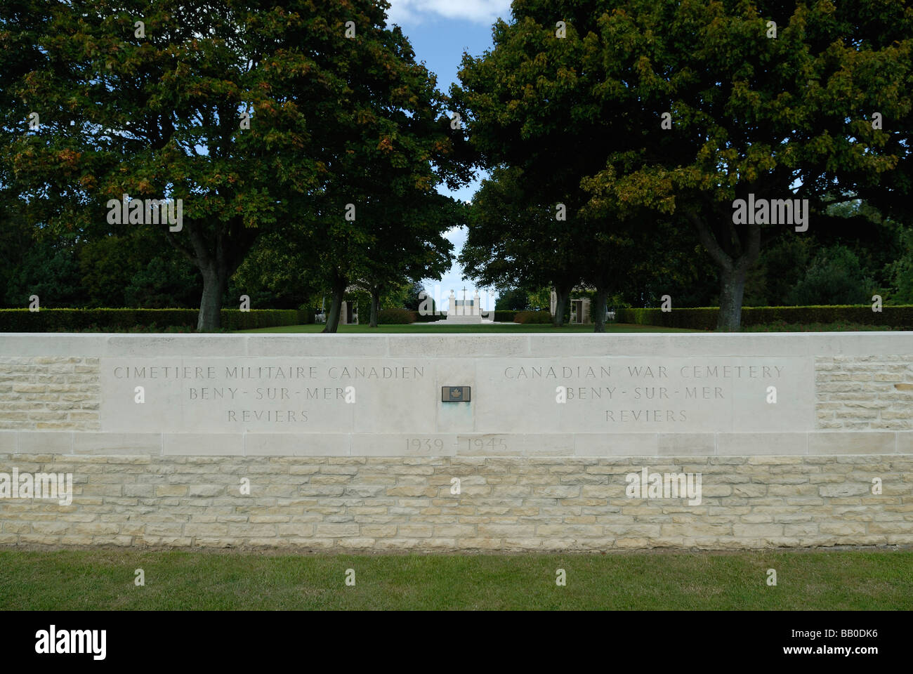 D day 1944 canadian soldiers hi-res stock photography and images - Alamy