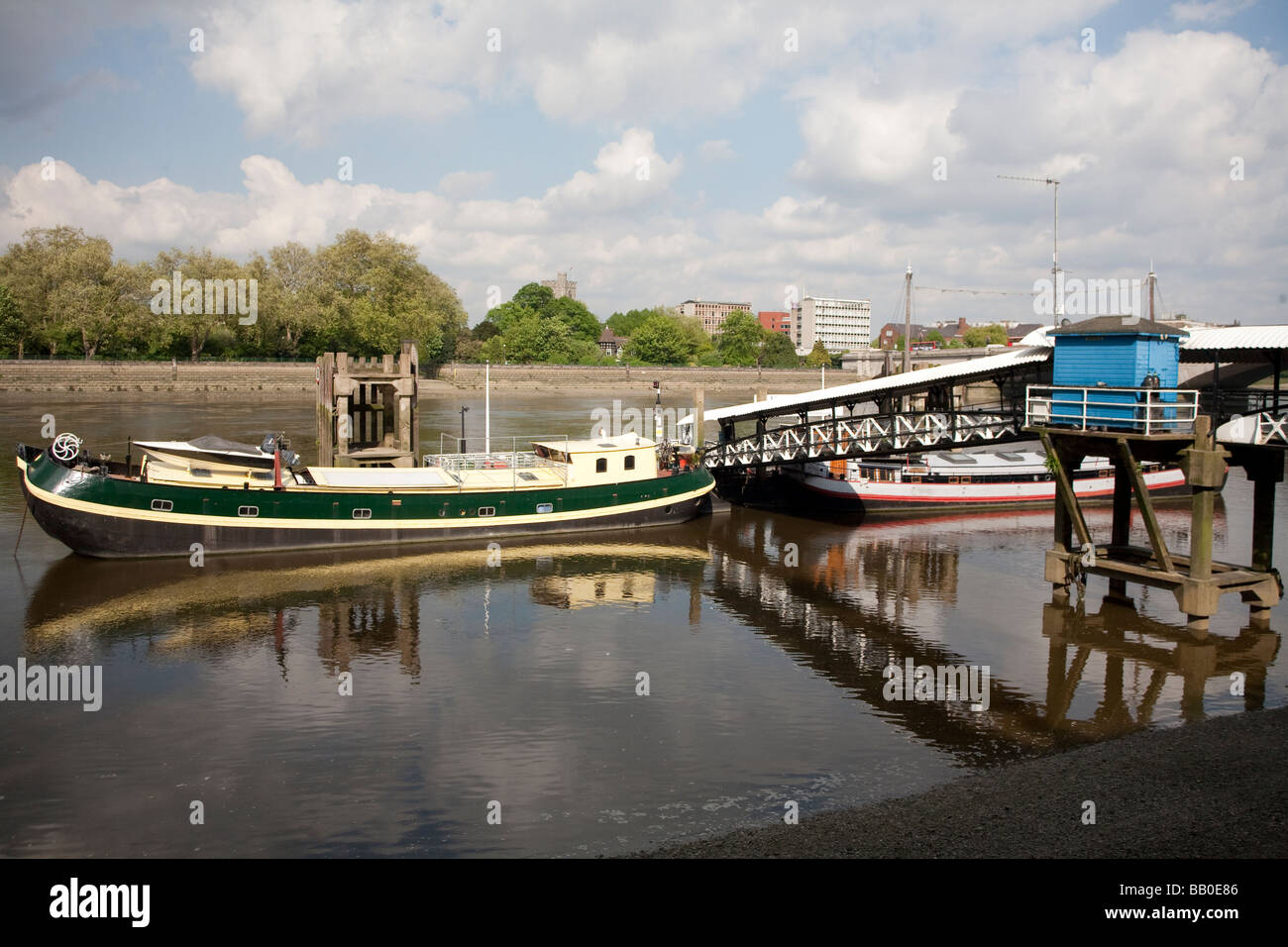 Putney hi-res stock photography and images - Alamy