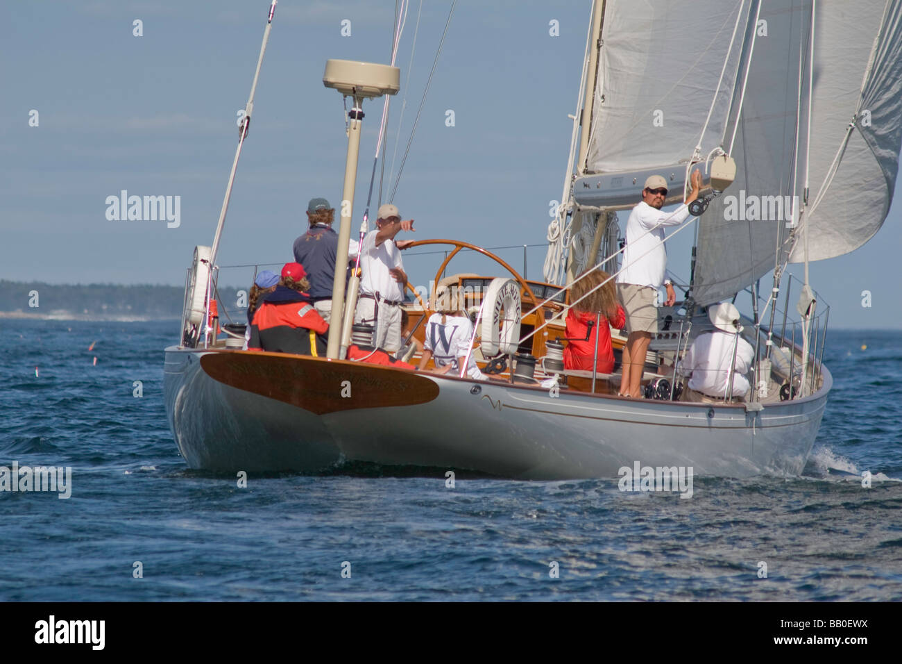 Superyacht racing hi-res stock photography and images - Alamy