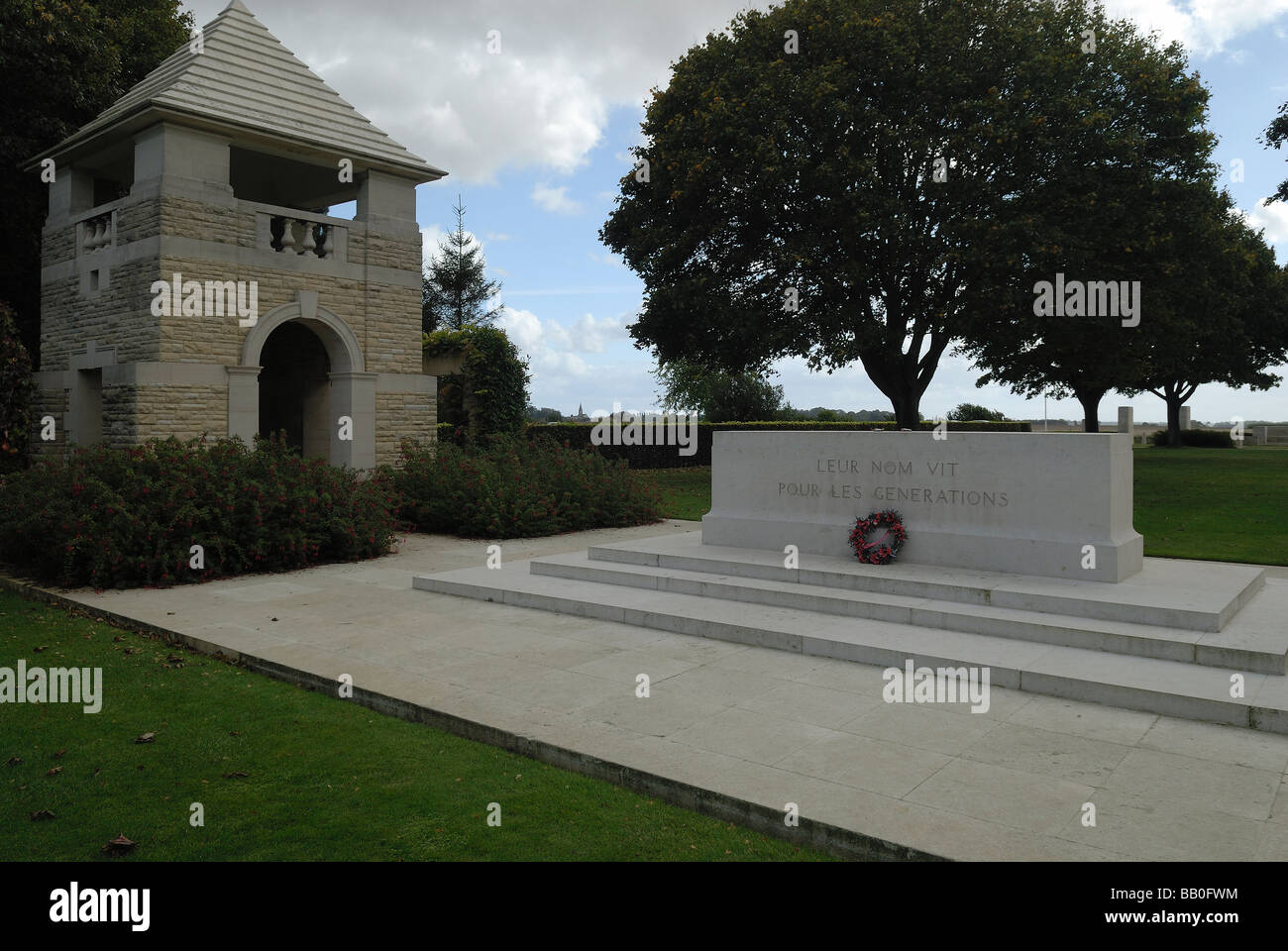 Canadian cemetery of Bény-sur-Mer, Normandy Stock Photo - Alamy