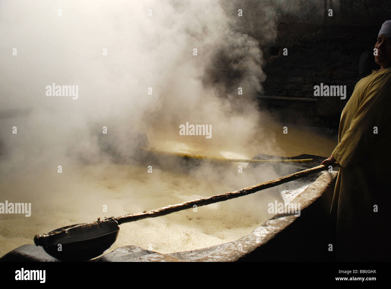 Molasses factory hi-res stock photography and images - Alamy
