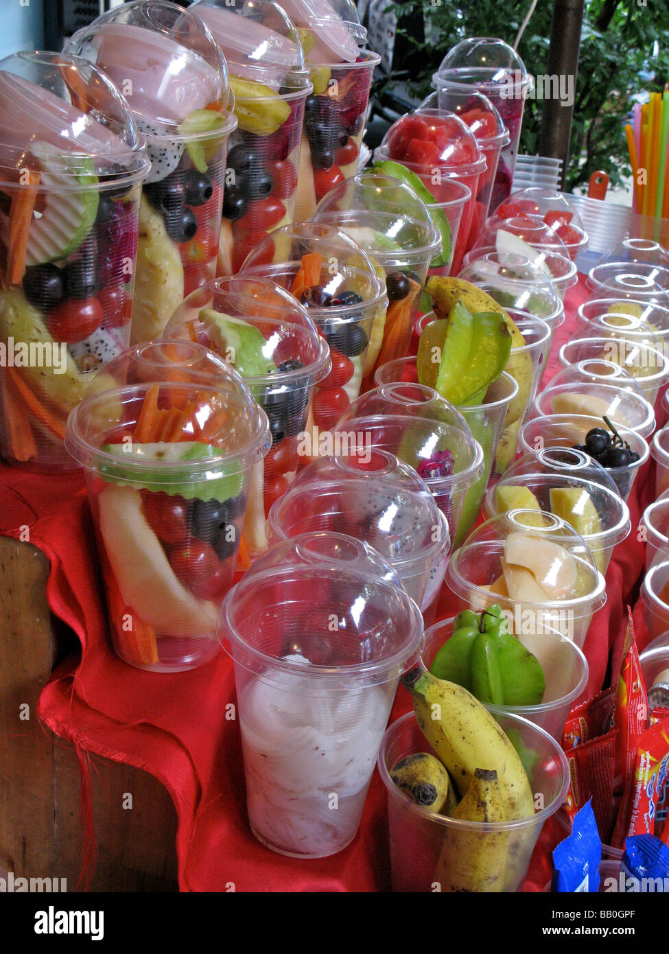 Fresh fruit offerings at Wat Phra Kaeo Temple of the Emerald Buddha ...