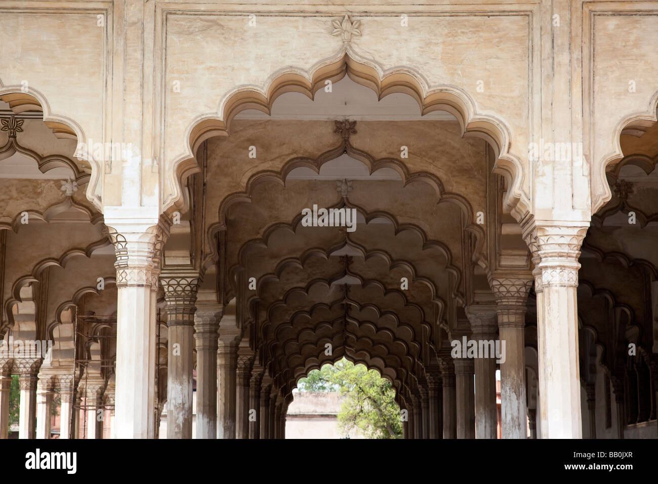 India agra red fort arch hi-res stock photography and images - Alamy