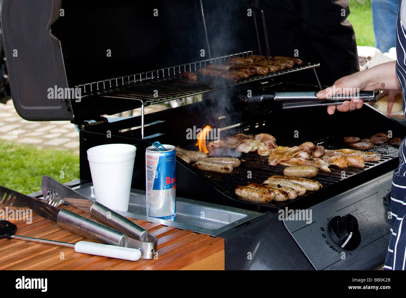Barbecue cooker hi-res stock photography and images - Alamy