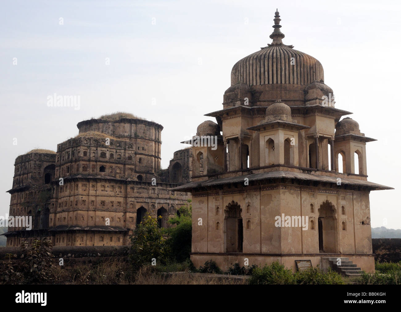 Chhatris, cenotaph, of Bundela king. Orchha, Madhya Pradesh, Republic ...