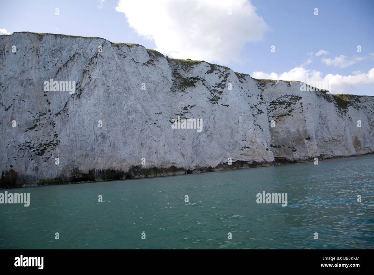 Geological faultline Ballard Fault chalk cliffs Ballard Down, Dorset ...