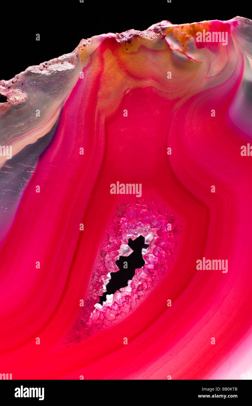 Geode rock hi-res stock photography and images - Alamy