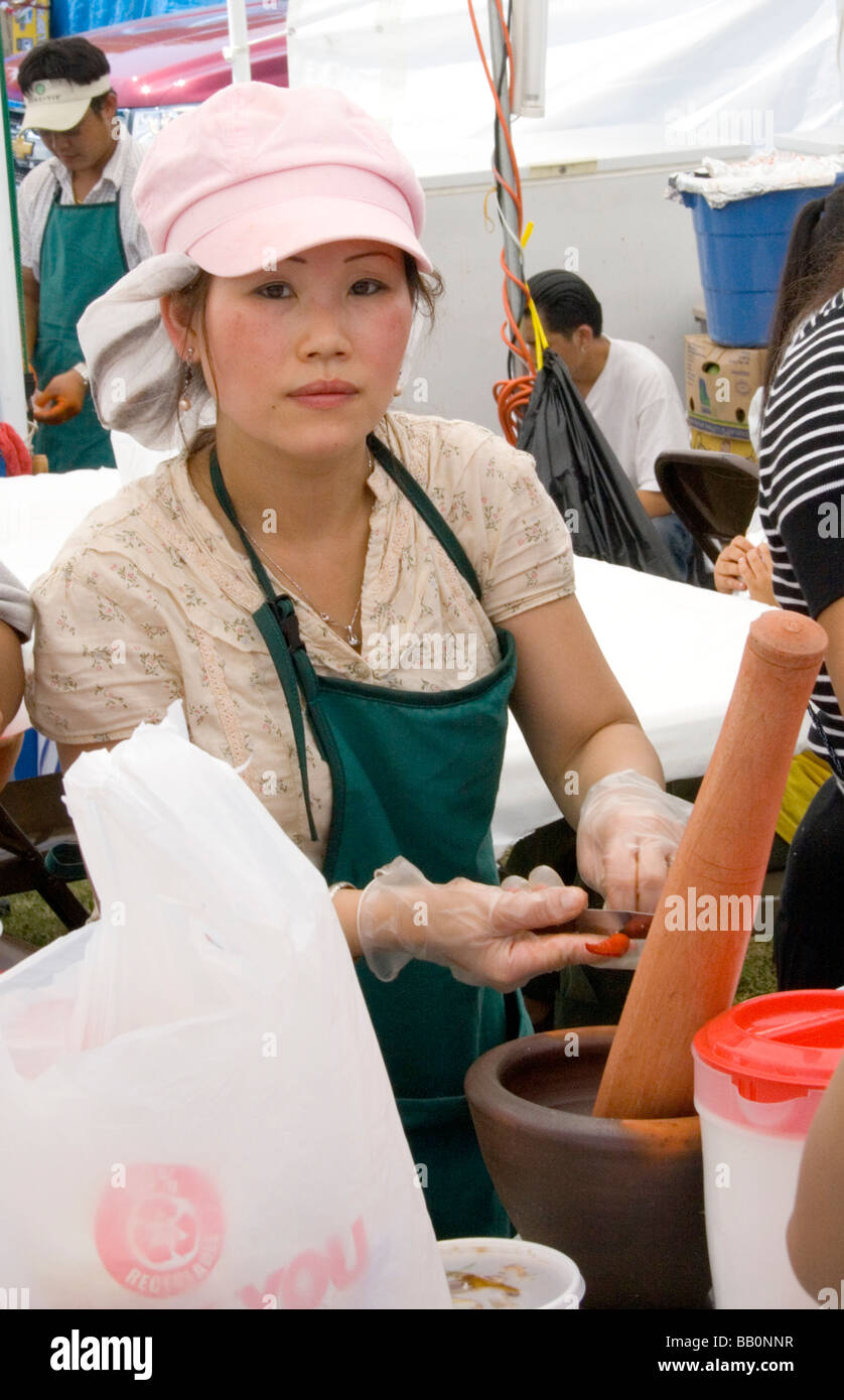 Large pestle and mortar hi-res stock photography and images - Alamy