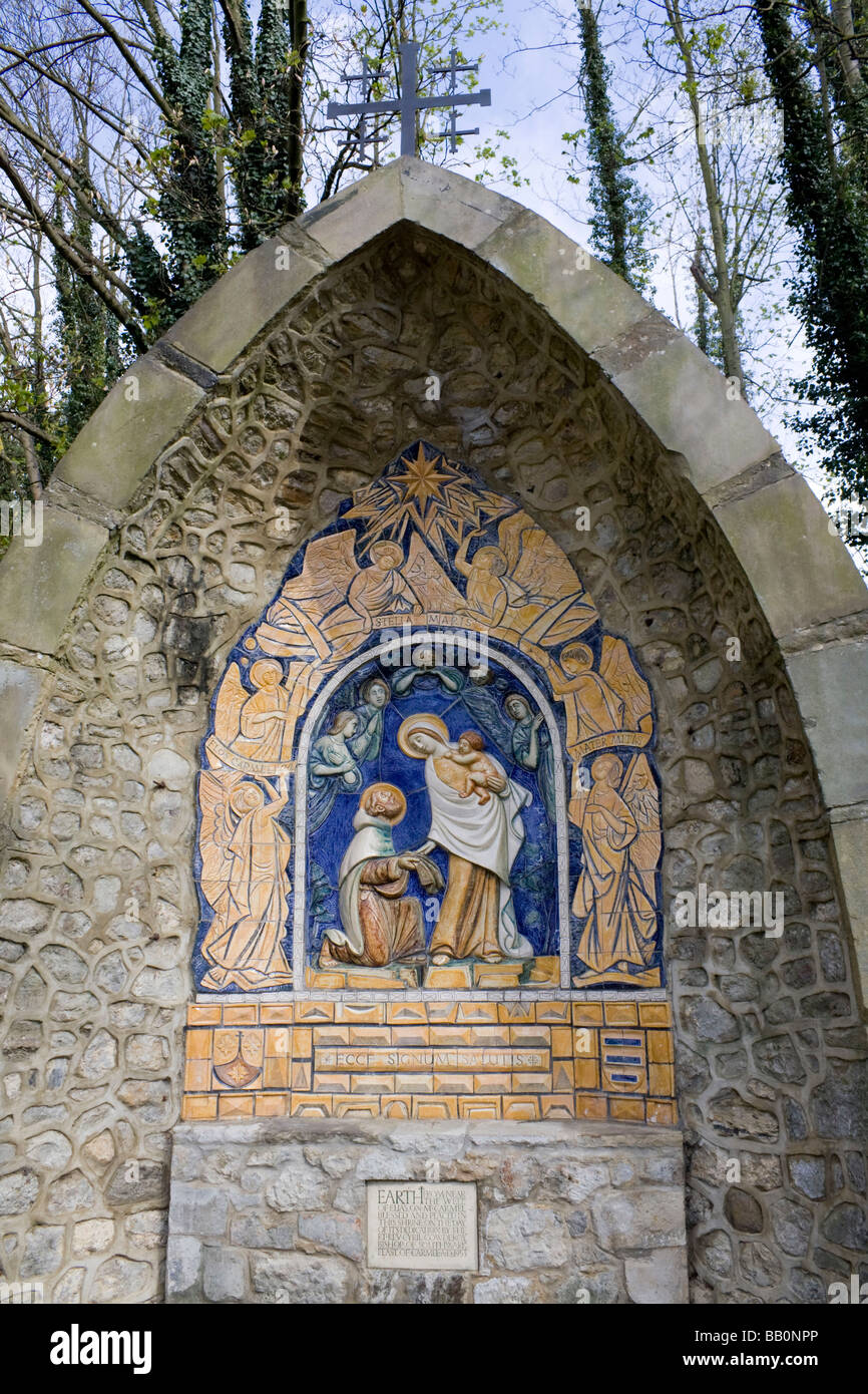 Rosary walk hi-res stock photography and images - Alamy