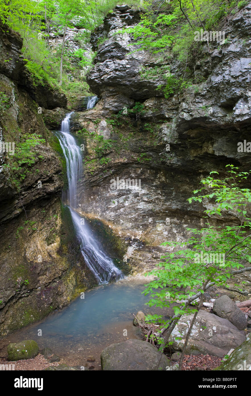 Buffalo national river waterfall hi-res stock photography and images ...