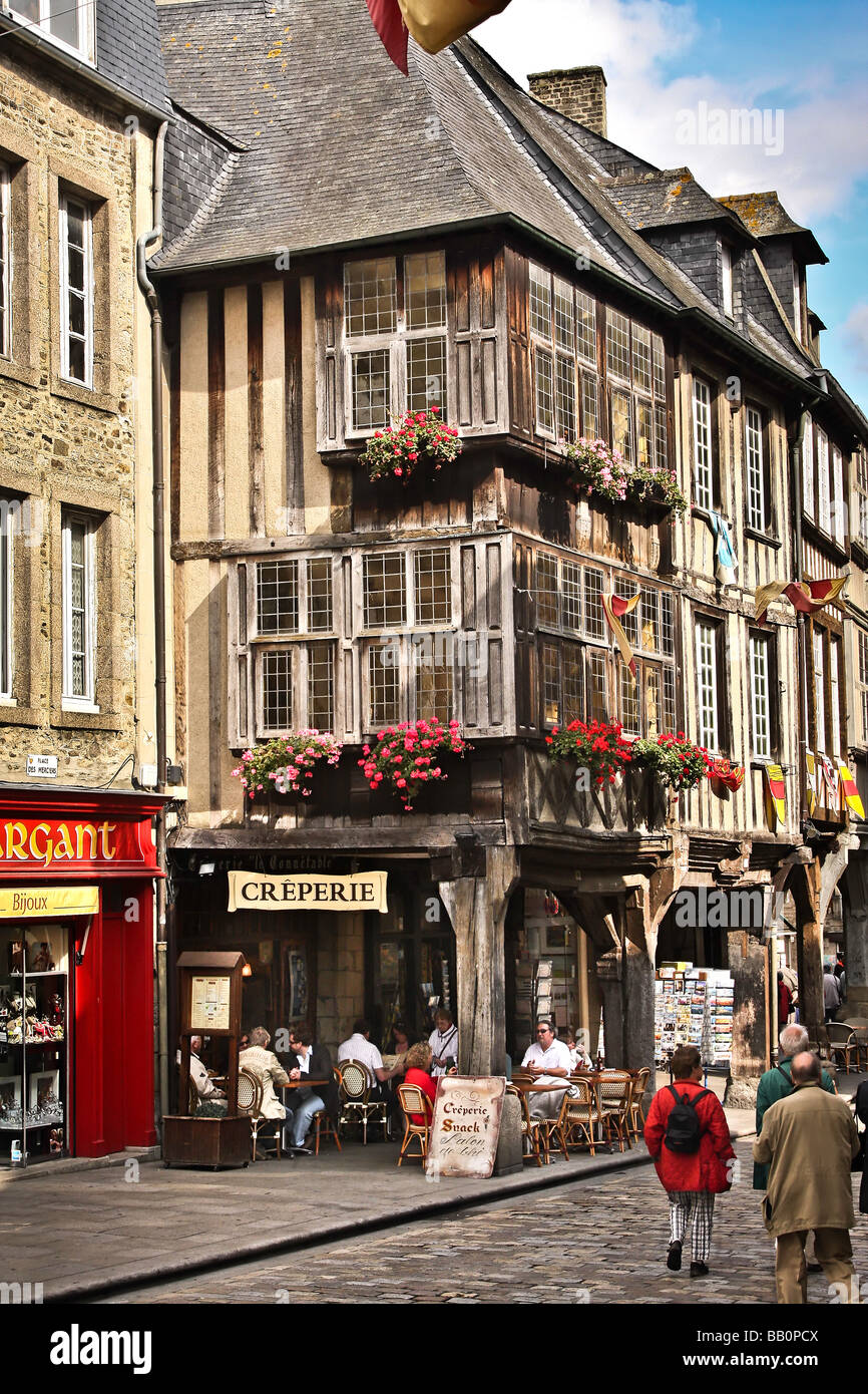 Representative architecture hi-res stock photography and images - Alamy