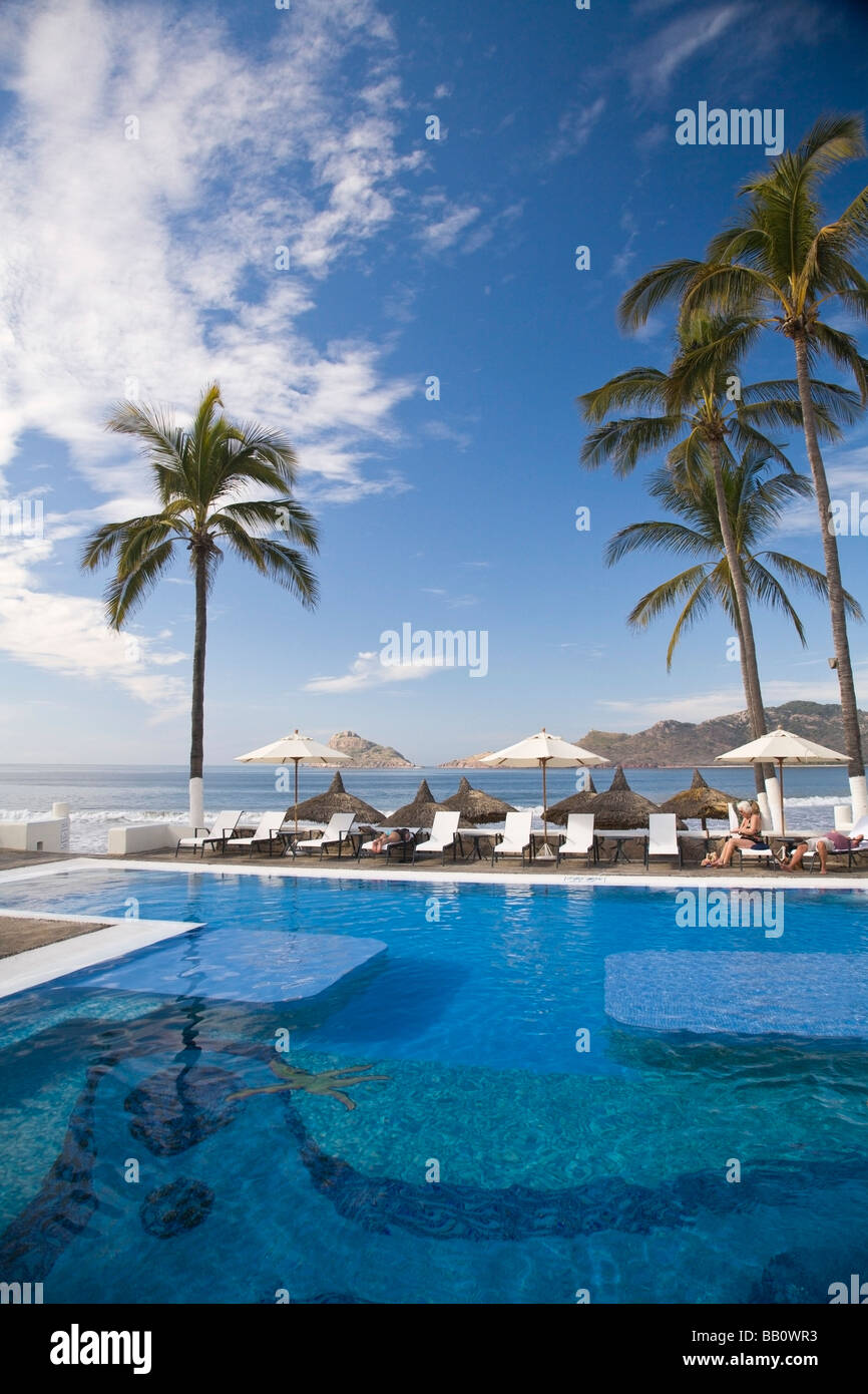 Golden zone mazatlan hi-res stock photography and images - Alamy