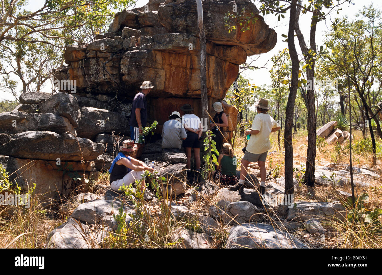 Australian indigenous native aborigines primitive ancient art culture ...