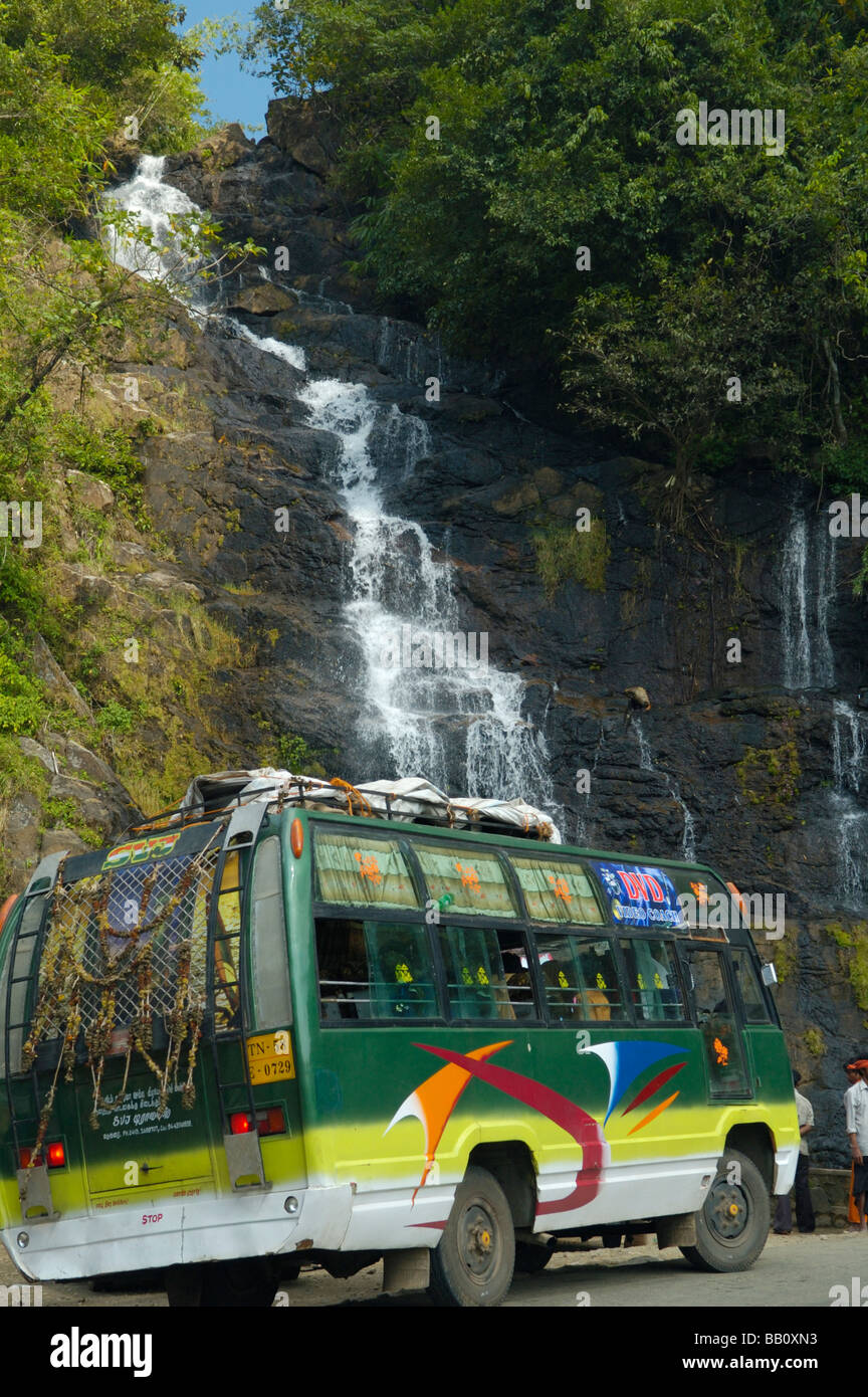India Bus Stop High Resolution Stock Photography and Images - Alamy
