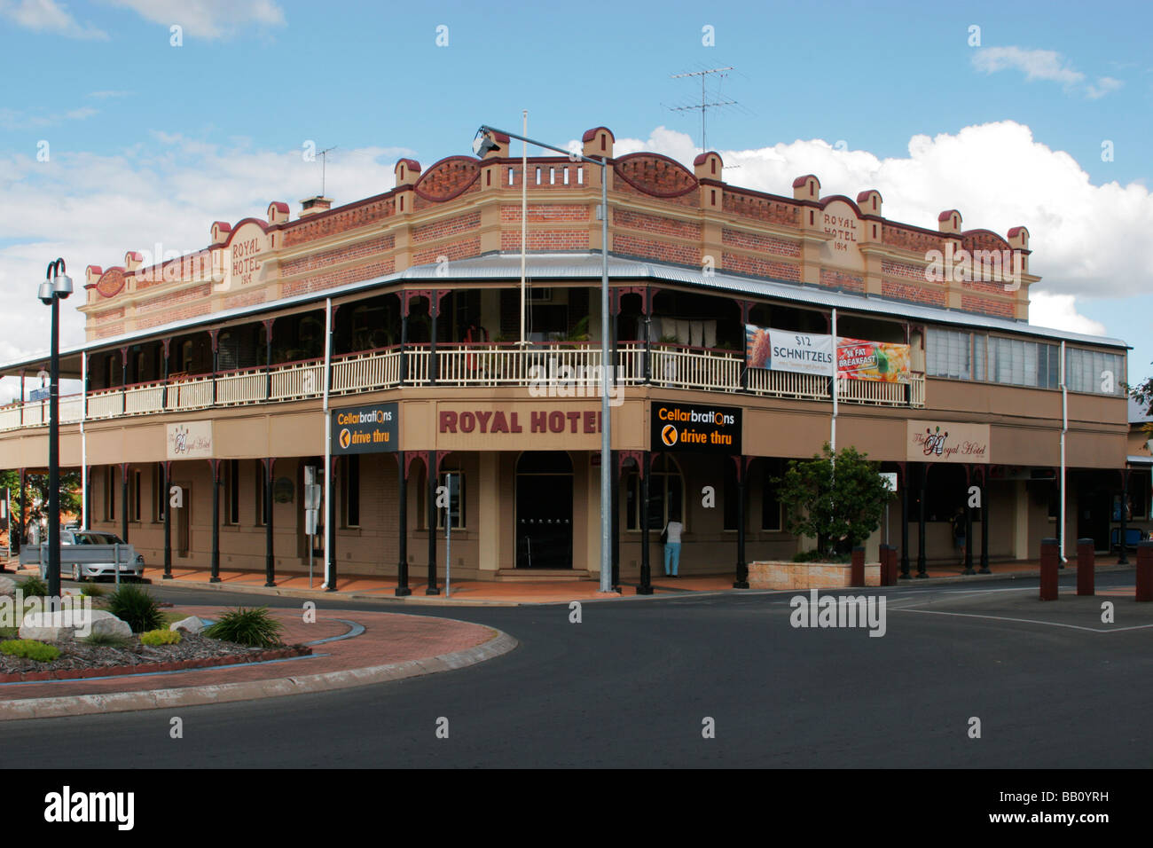 Royal Hotel Gatton Stock Photo - Alamy