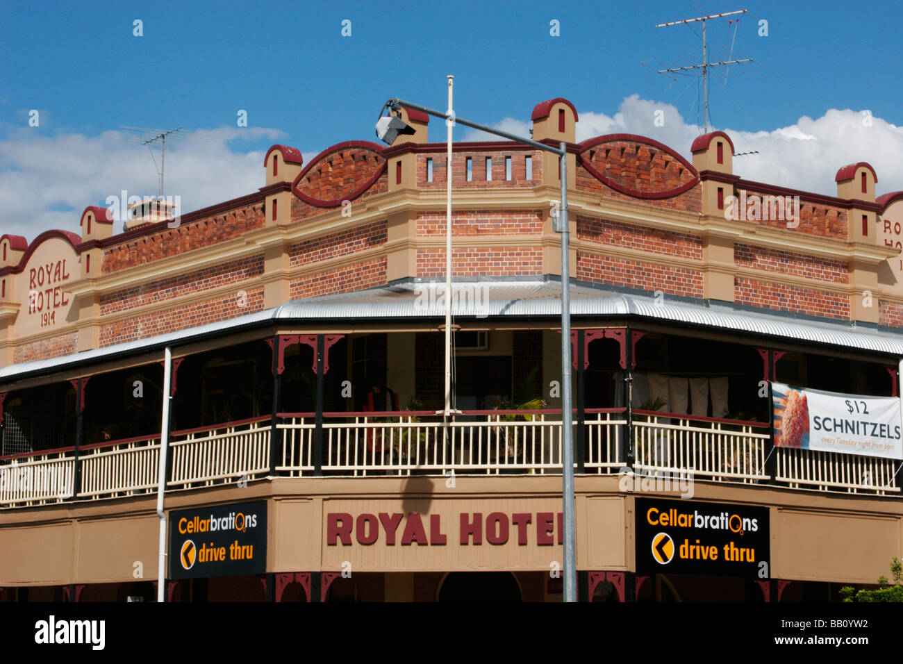Royal Hotel Gatton Stock Photo - Alamy