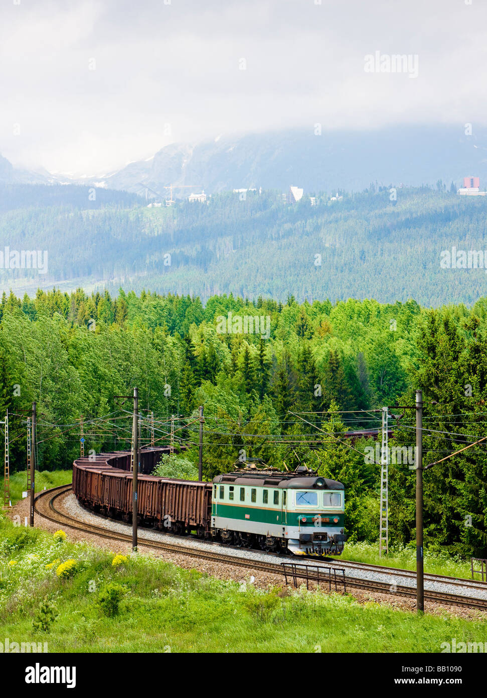 Slovak trains hi-res stock photography and images - Alamy