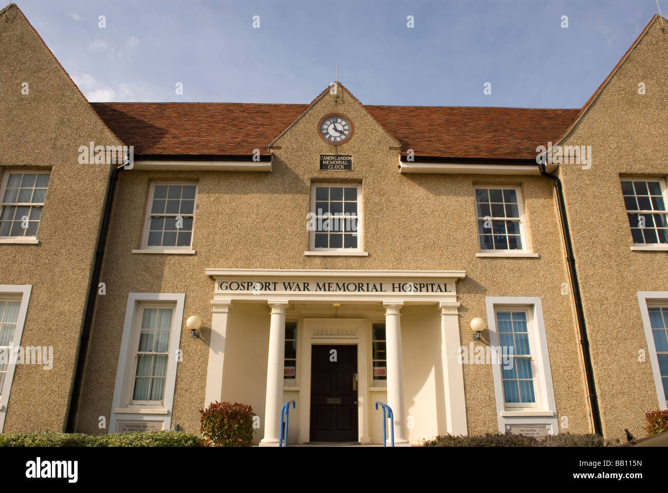 Gosport war memorial hospital hi-res stock photography and images - Alamy