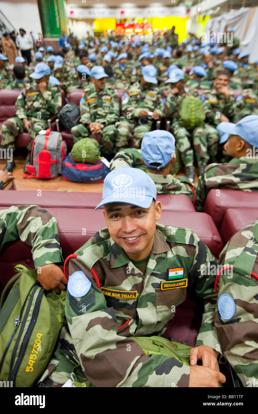Un peacekeeping troops hi-res stock photography and images - Alamy