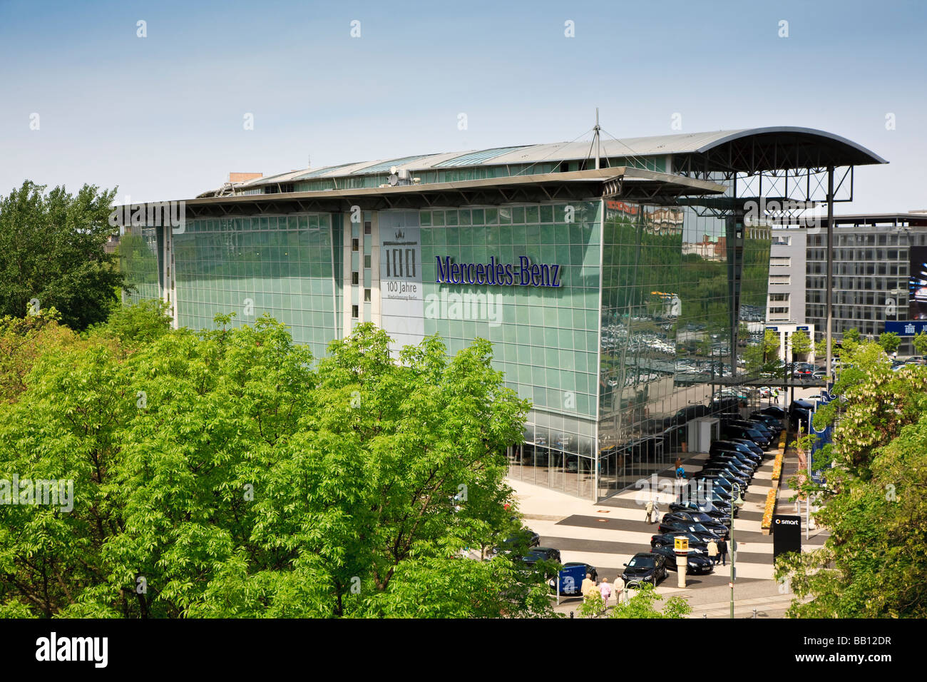 Mercedes Benz Berlin branch building Stock Photo - Alamy